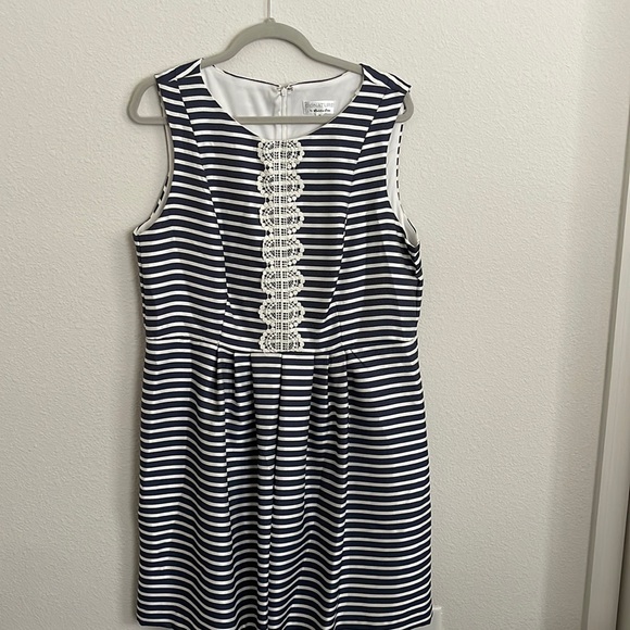 Signature by Robbie Bee | Dresses | Signature By Robbie Bee Dress Size ...